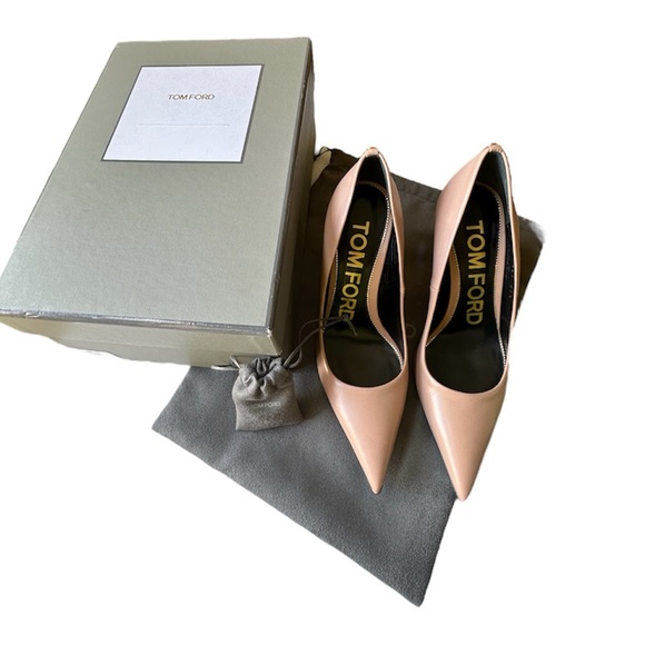 Tom Ford | Shoes | Tom Ford Classic Tscrew Pointed Leather Pumps In ...